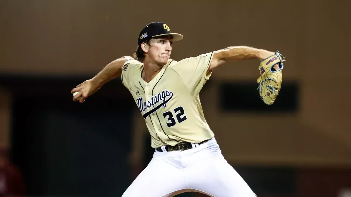 Trip to Hawai'i is a sweeping success for Cal Poly Baseball | News ...